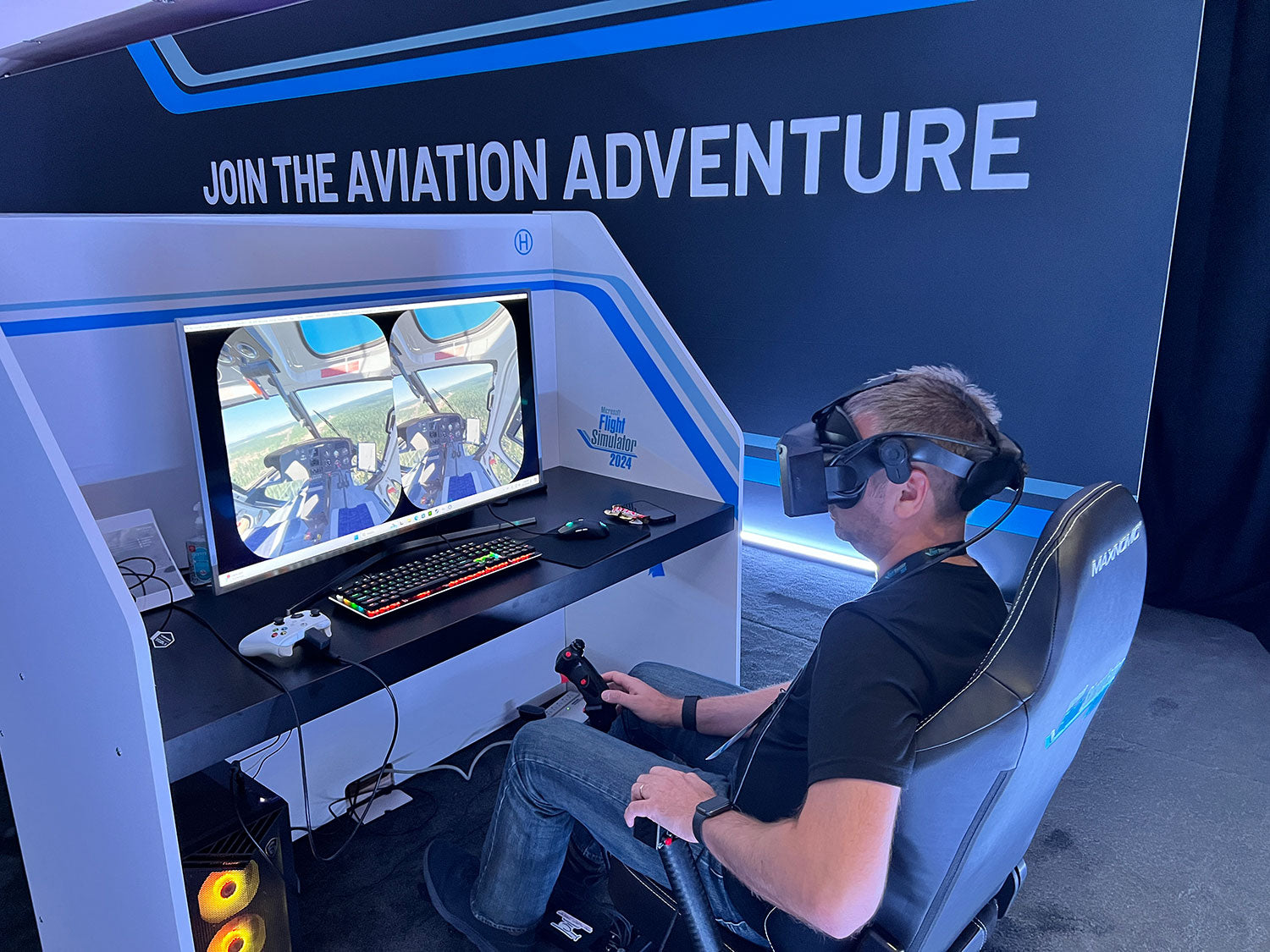 Pimax Crystal Light headset of choice at official MSFS2024 preview eve ...
